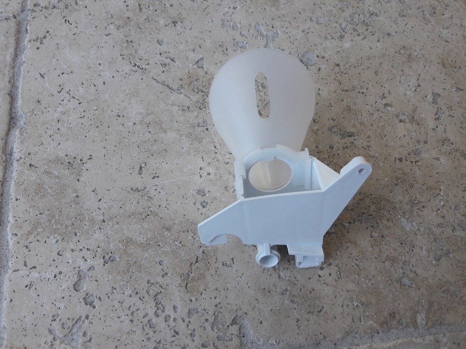 95100-1 WHIRLPOOL REFRIGERATOR ICE MAKER FILL CUP + FUNNEL 12918001 | eBay