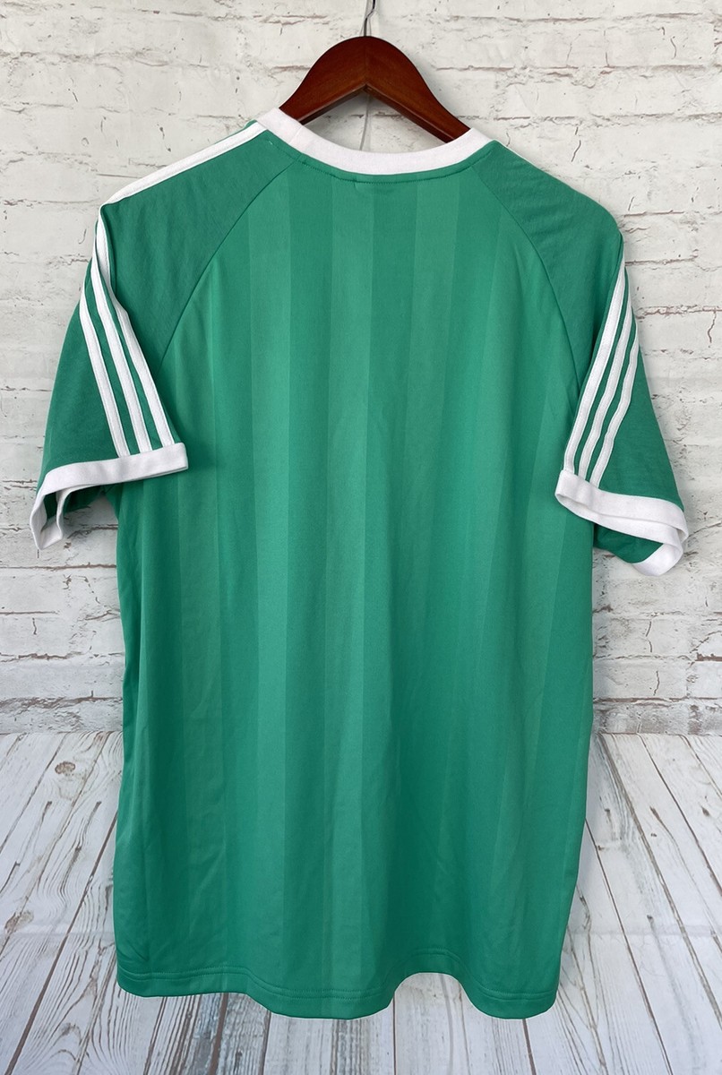 NWT Adidas Retro California Soccer Jersey T-Shirt - CF5308 NWT Adidas Retro California Soccer Jersey T-Shirt - CF5308