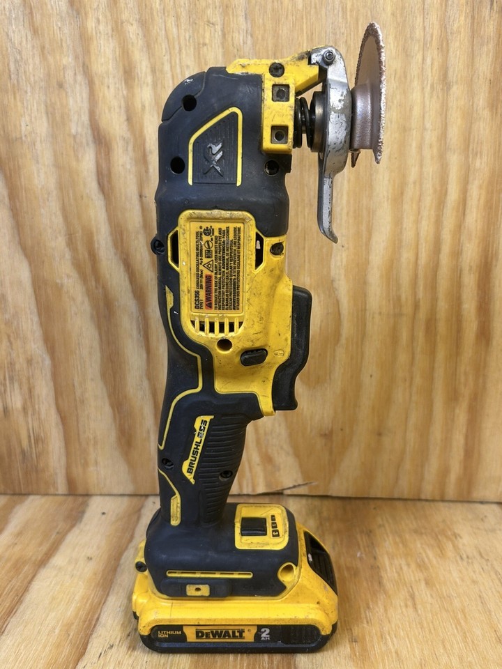 DEWALT DCS356 20V MAX Brushless 3-Speed Oscillating Multi-Tool Battery ...