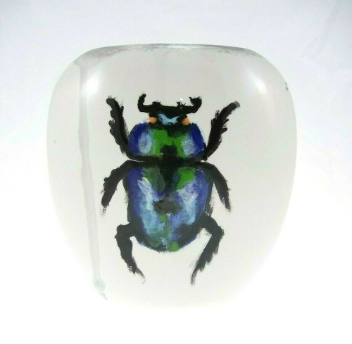 6" Double Sided Green Beetle Vase White & Black Insect Bug Theme | eBay UK
