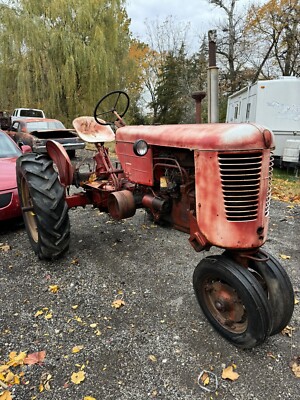 CASE VAC TRACTOR W/3PT Hydraulic Lift Good Tin Gas Motor Runs NARROW ...