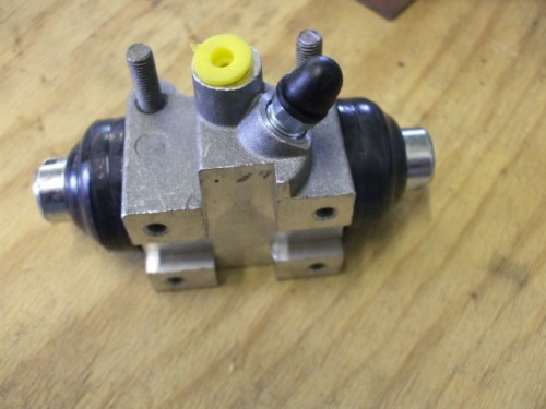 AUSTIN HEALEY 100, BN1 1953/54,138031 TO CE221535,REAR WHEEL BRAKE ...