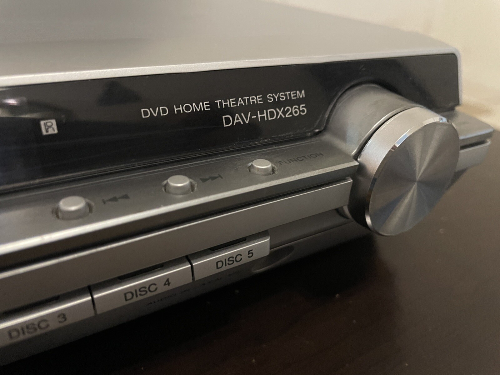 Sony DAV-HDX265 | 5 Disc DVD CD Changer Player 5.1 HDMI, Turns On, No ...