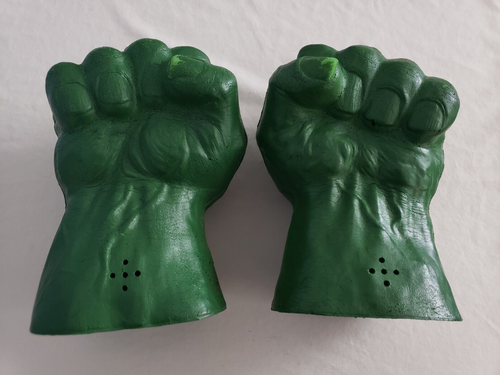 MARVEL 2003 Incredible Hulk Foam Smash Fist Hands Glove Sound Tested ...