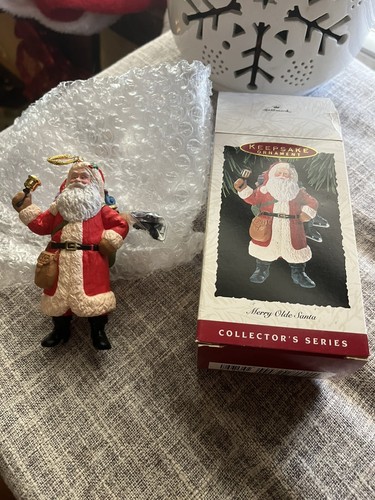 1994 HALLMARK MERRY OLDE SANTA CHRISTMAS ORNAMENT #4- WITH BOX | eBay