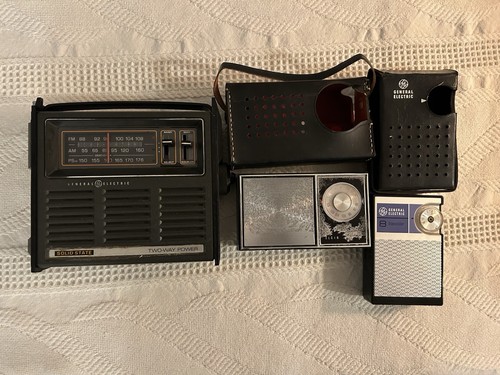 LOT OF 3 Vintage Transistor Radios For Parts/Repairs | eBay