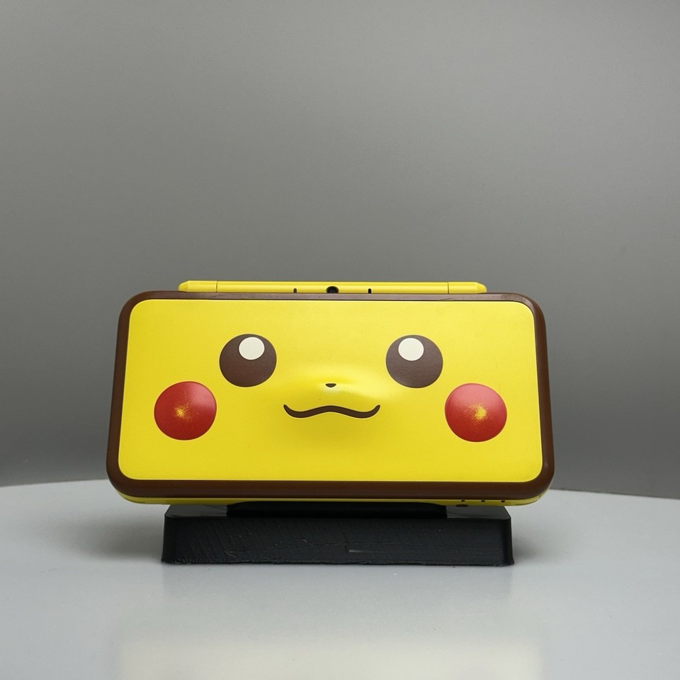 NEW Nintendo 2DS XL 32GB LIMITED EDITION PIKACHU - Fully Customisable ...