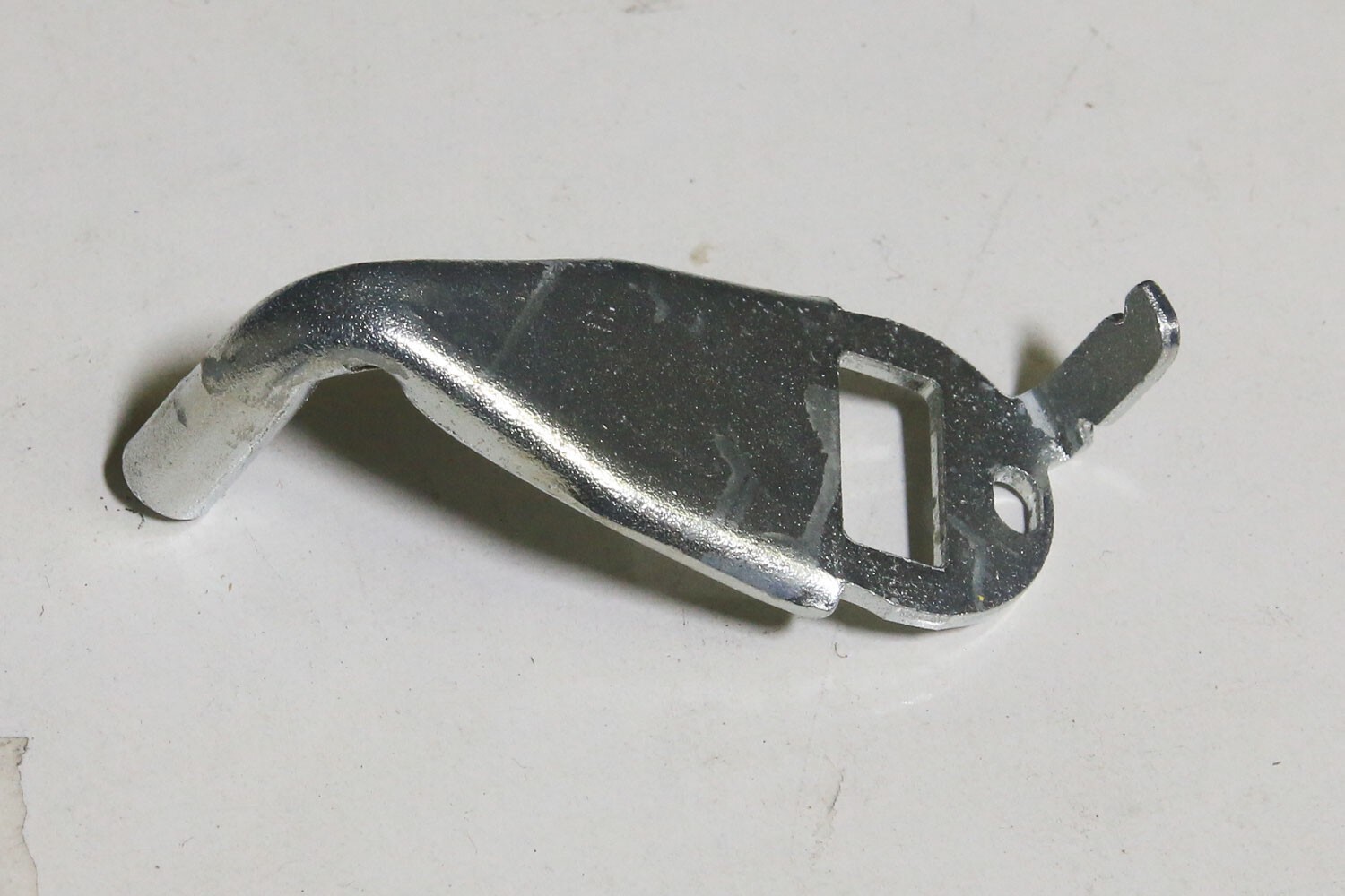 NEW GENUINE GM 15592840 LEVER, Door Lock Pawl, End Gate Lock Cylinder ...