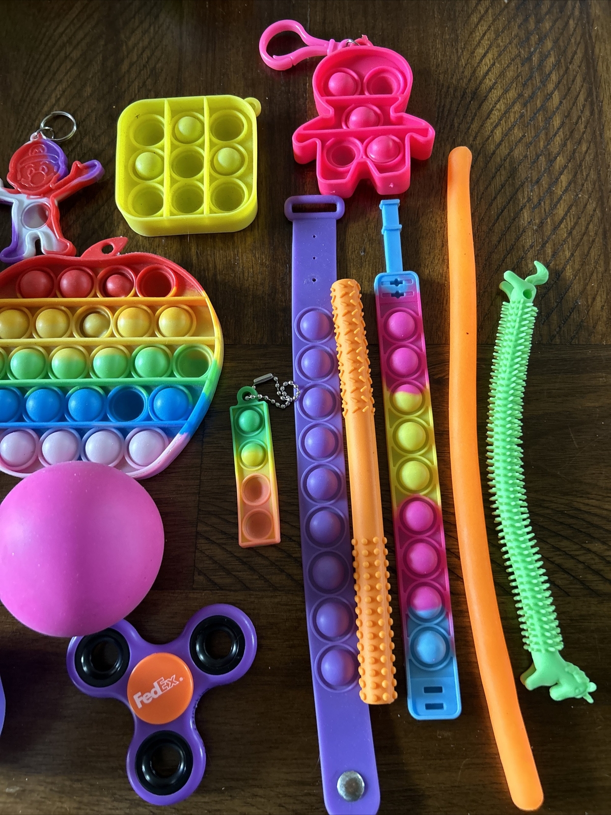 Apple Pop It, Pop It Bracelet,Squishies, Fidget Spinner And Other ...