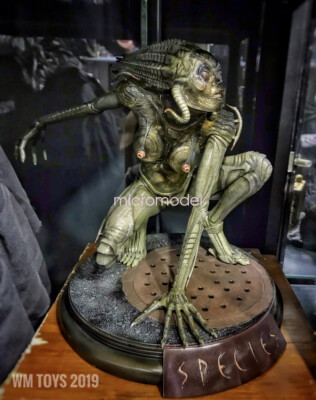 Sideshow Alien Female Statue Figure Model Painted Collectible Limited ...