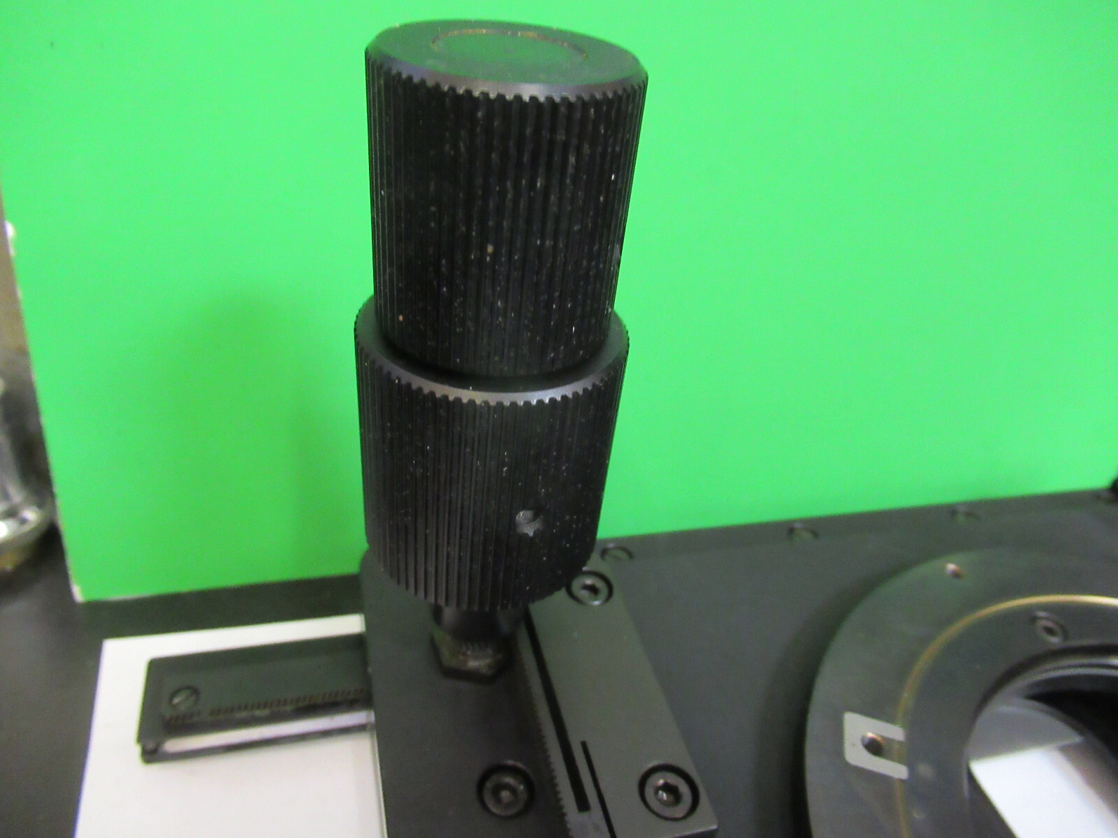 LEICA DMRX STAGE TABLE MICROMETER MICROSCOPE PART OPTICS AS PICTURED R8 ...