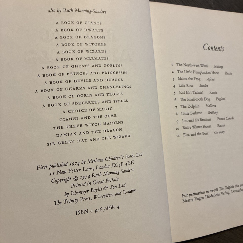 BOOK OF MAGIC ANIMALS Ruth Manning-Sanders HC, 1975 First Ed First ...