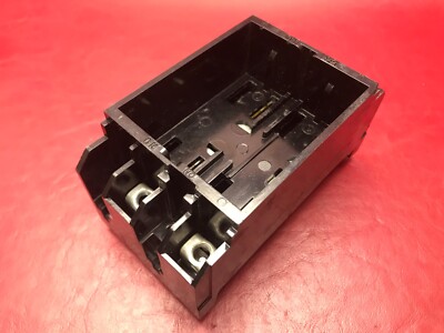 Fuse Blocks & Holders - Pull Out Fuse Block