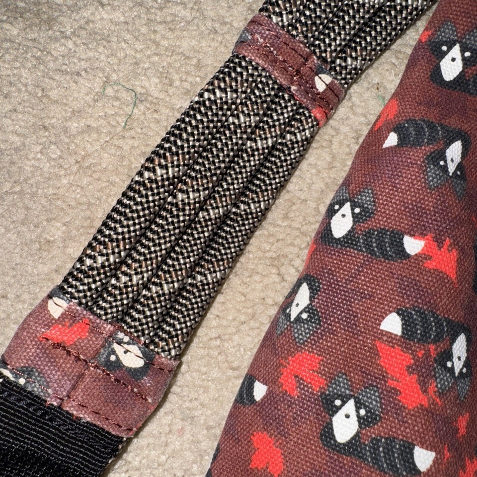 Kavu Sling Rope Bag Red Critters Raccoon Animal All Over Design Outdoor ...