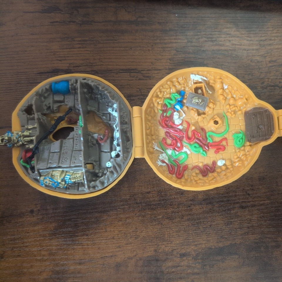 Mighty Max Conquers The Palace Of Poison Doom Zones Blue Bird Temple ...