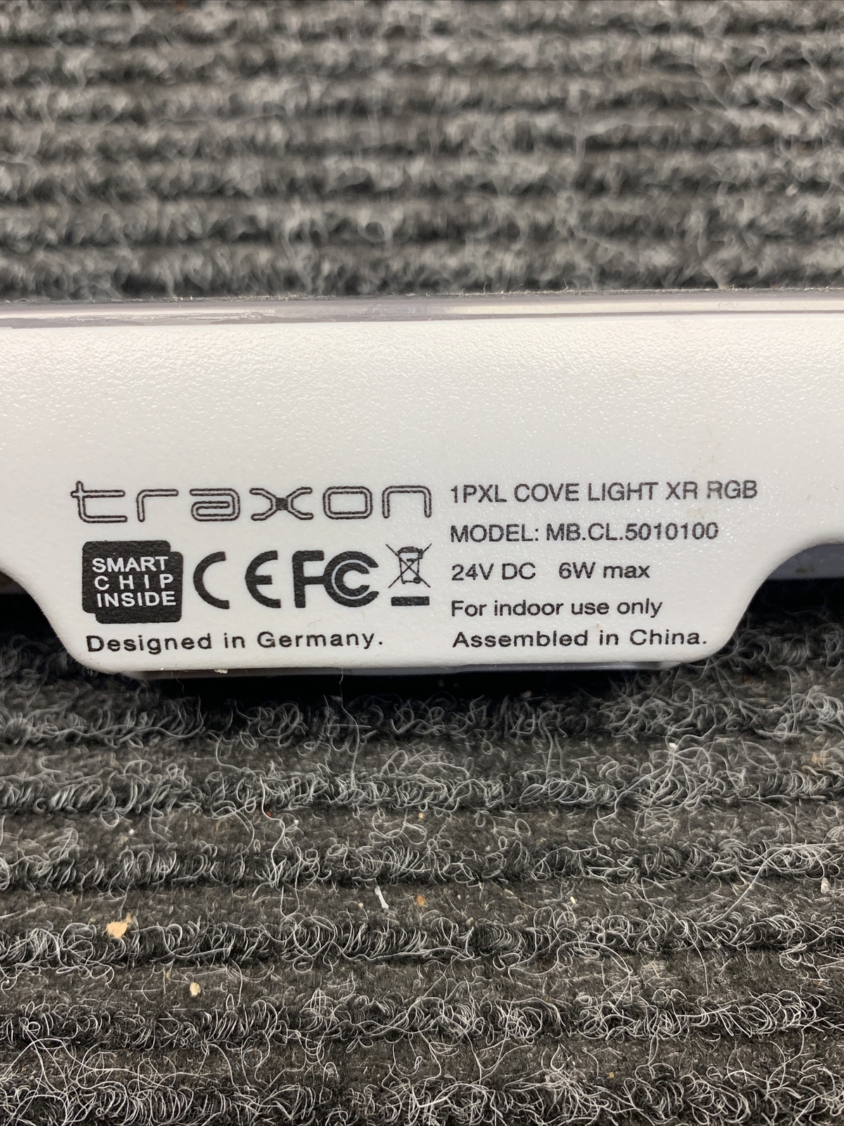 Used Traxon 1PXL Cove Light XR RGB MODEL:MB.CL 5010100 | eBay
