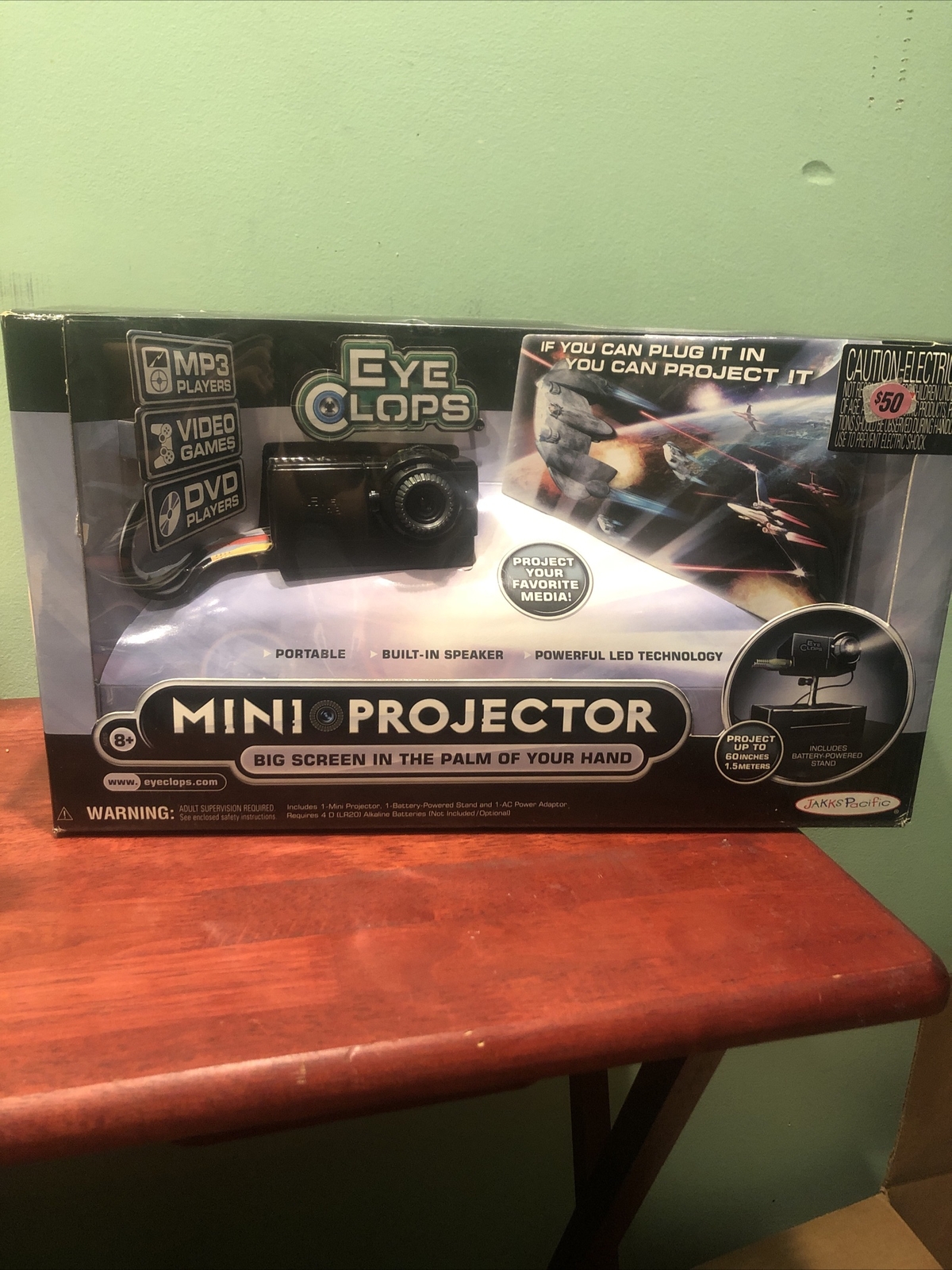 Jakks Pacific EyeClops Mini LED Projector Portable For Up to 60" Screen ...