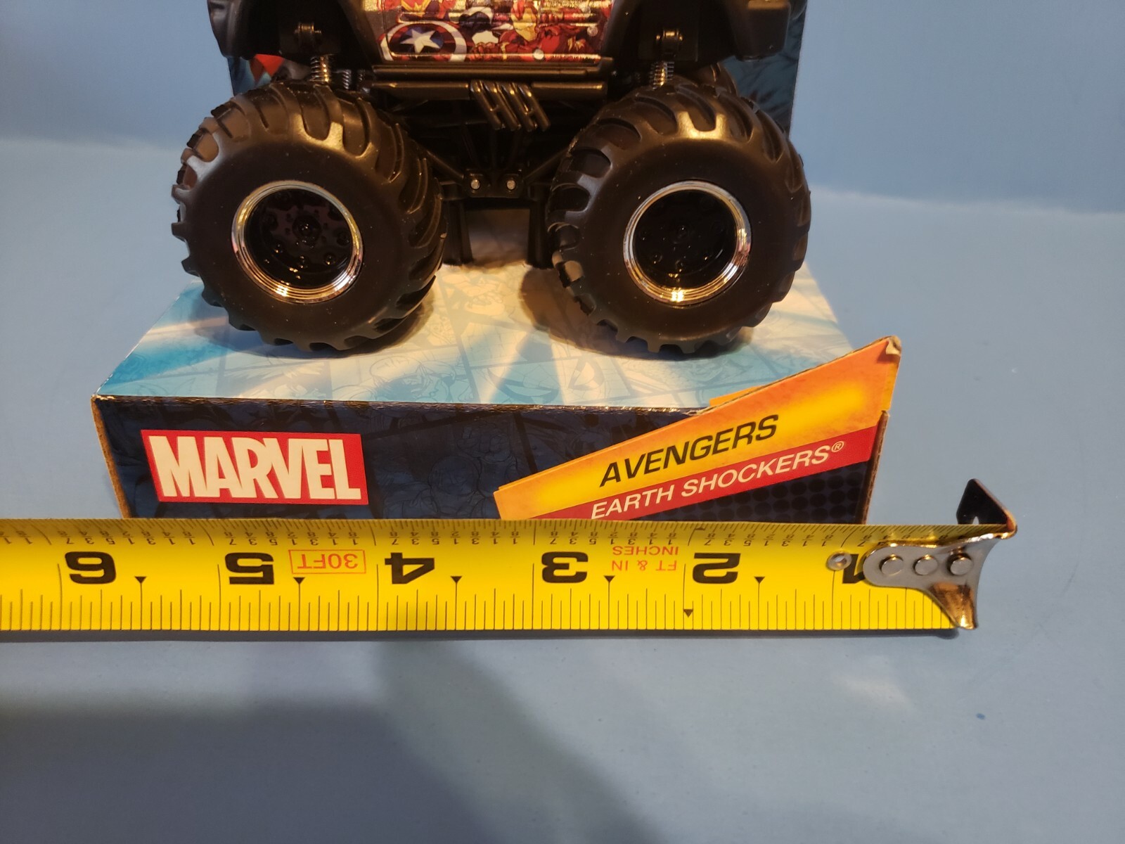 MARVEL AVENGERS Earth Shockers GM JEEP Die-Cast Monster Truck Pull-Back ...