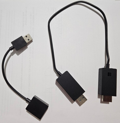 Microsoft Wireless Display Adapter V2 USB/HDMI - Model 1733 | eBay