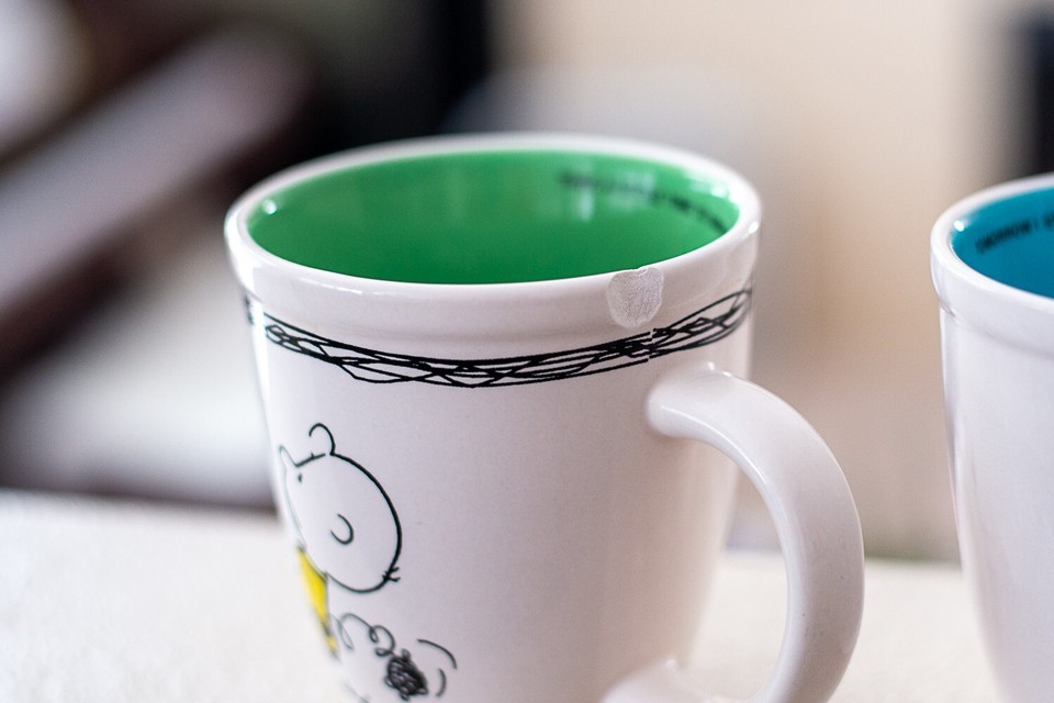 Hallmark Peanuts Charlie Brown, Lucy, and Linus with Snoopy Mugs | eBay