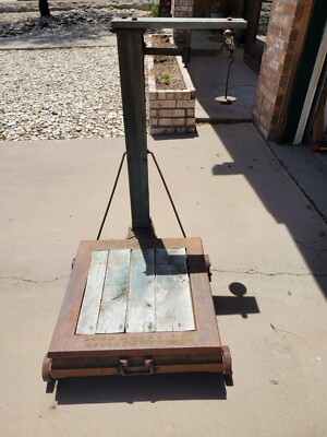 Scales - Antique Howe Scale