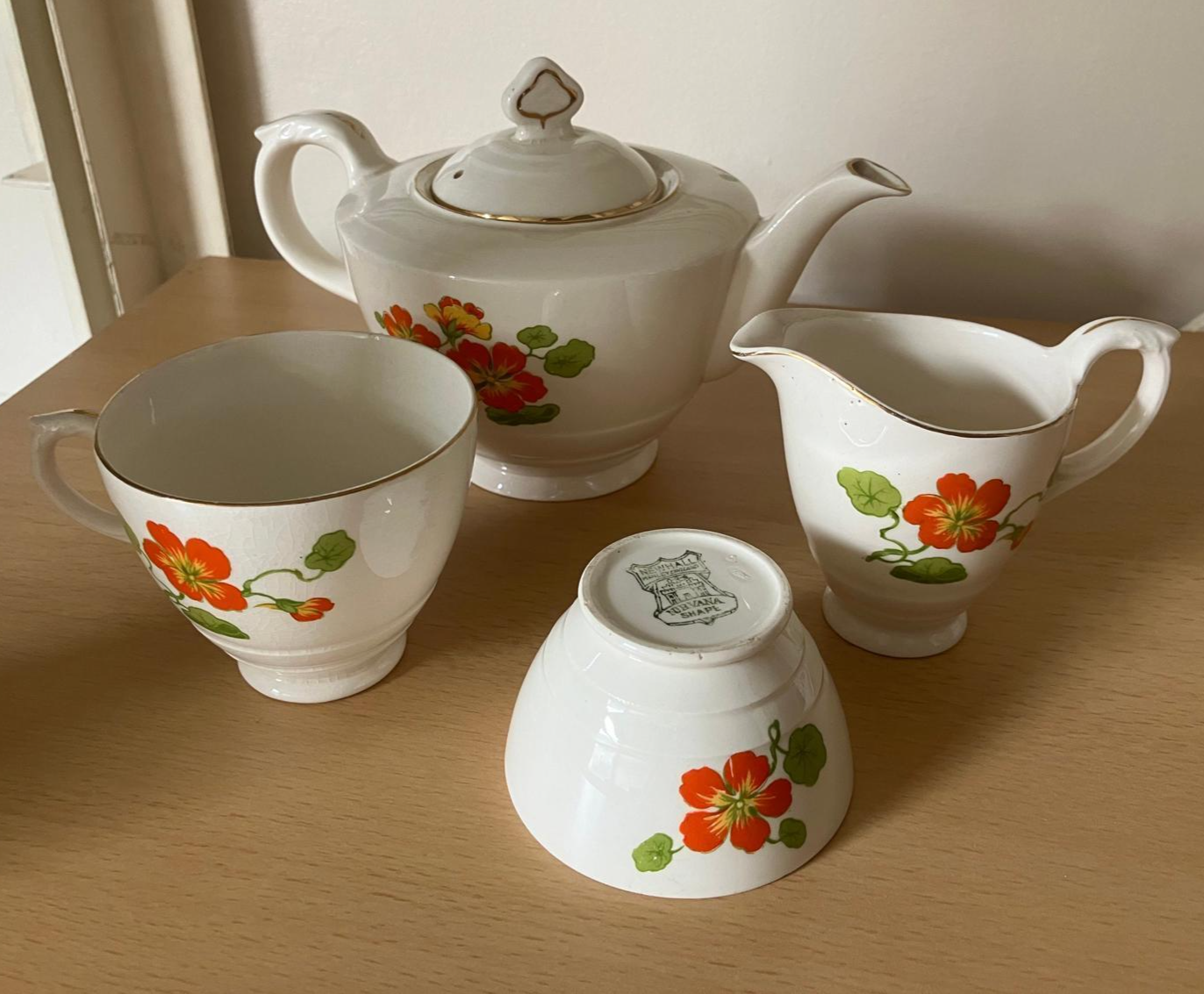 Newhall Manley England Geranium White Bone China 4 Piece Tea Set - FREE POSTAGE | eBay