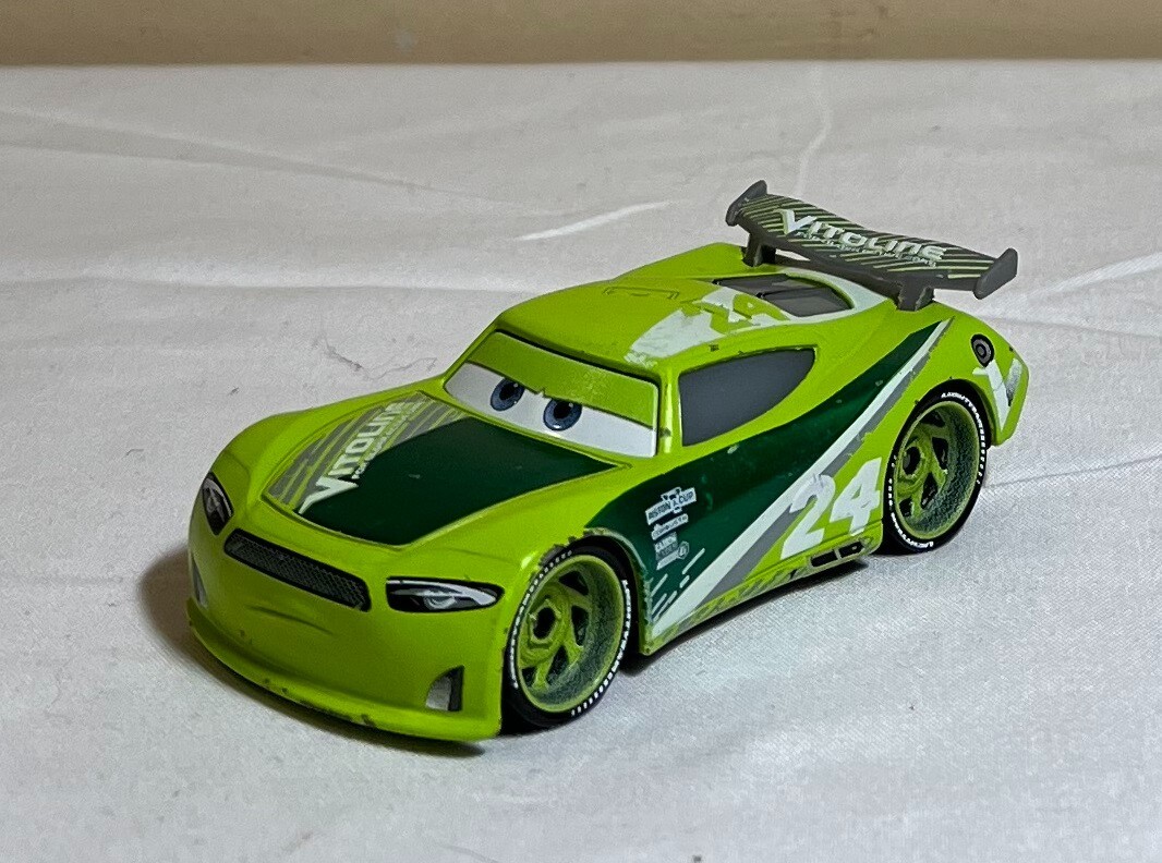 Disney Pixar Cars 1:55 Die-cast VITOLINE Next Gen CHASE RACELOTT #24 ...