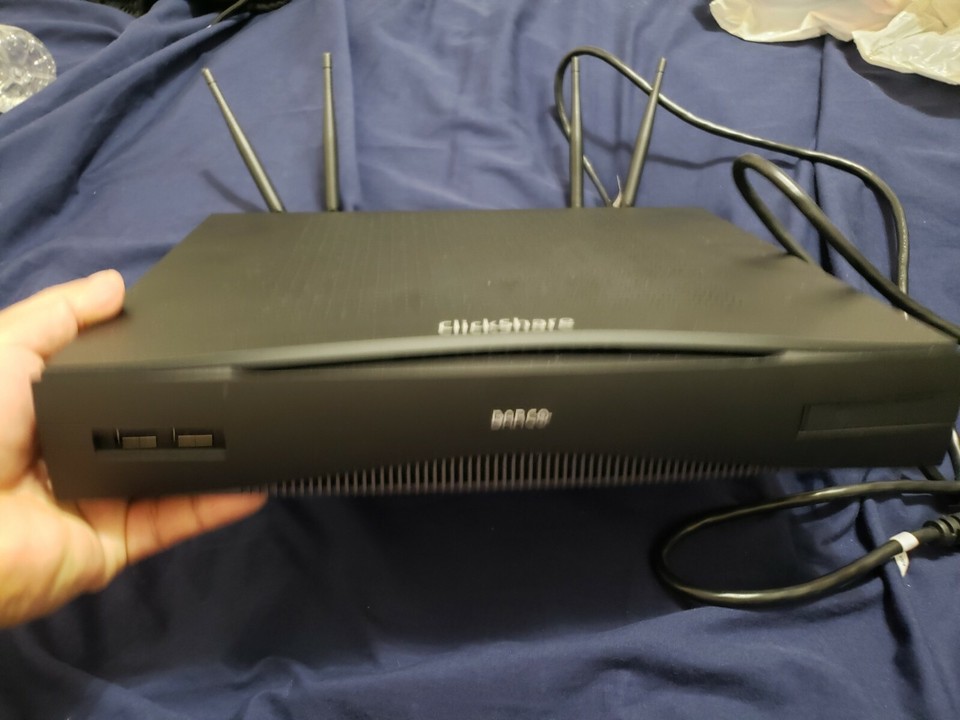 Barco ClickShare CSE-800 8 User Wireless Presentation System (CSE 800 ...