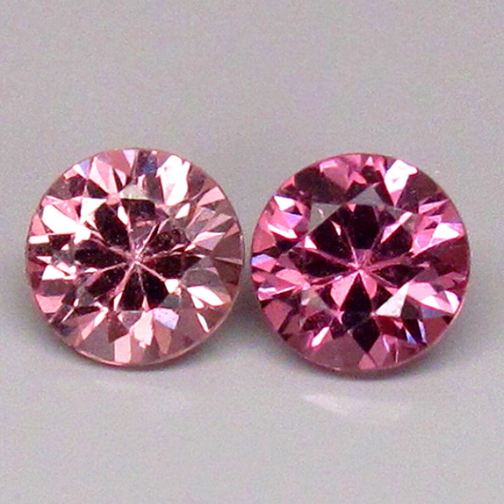GORGEOUS PAIR! 1.50ct.Flash AAA Pinkish Peach Color Change Madagascar RND/4.5mm | eBay