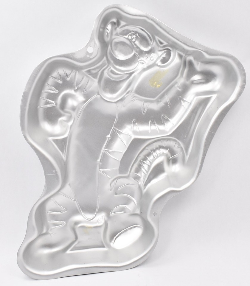 Winnie The Pooh Tigger Cake Pan Mold #2105-3001 Wilton 15" x 10" | eBay