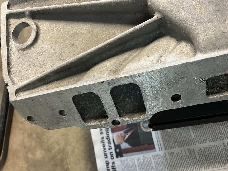 Edelbrock Torker 2-R Chevrolet BBC 396 427 454 Aluminum Intake Manifold ...