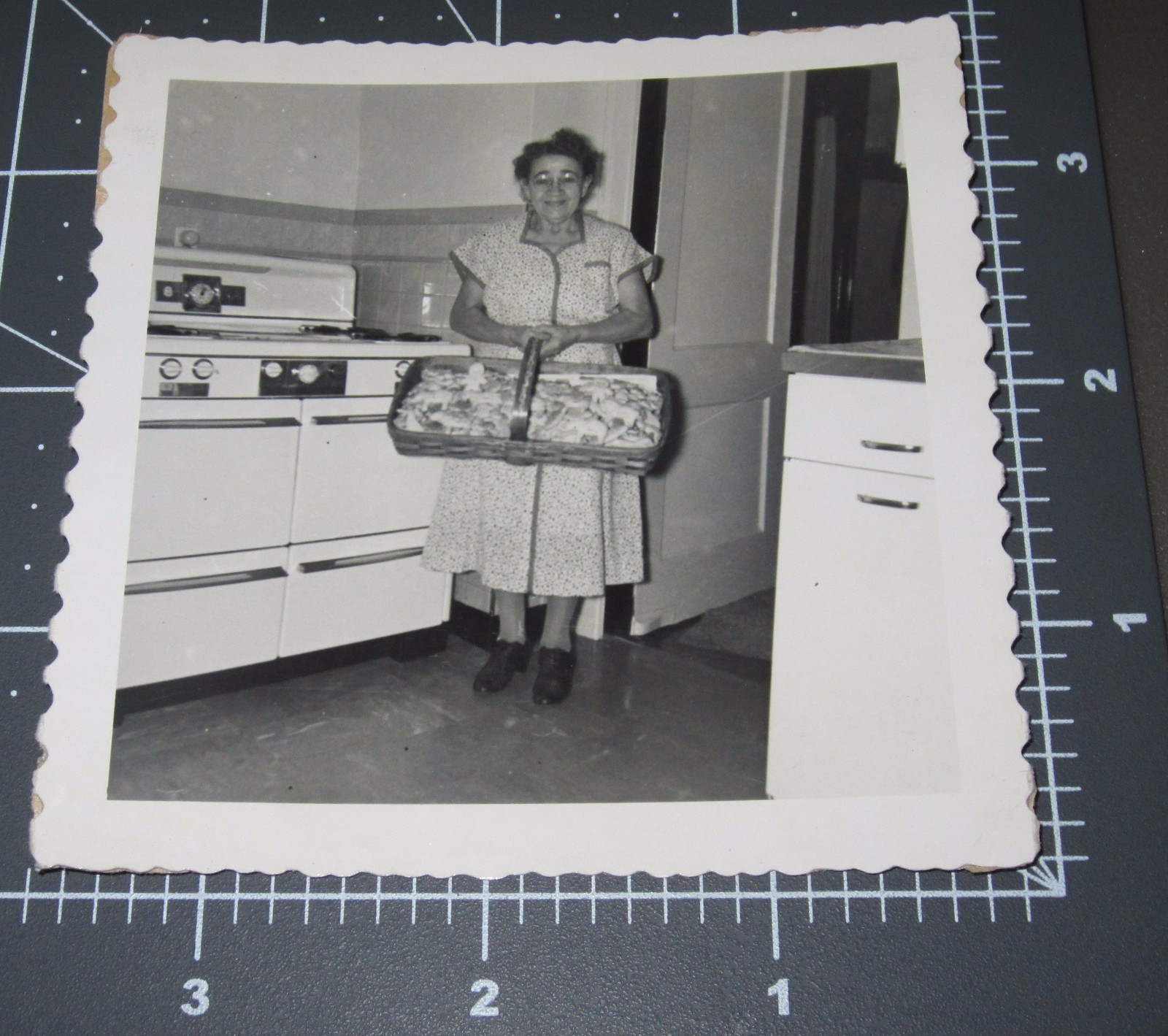 Woman Grandma BAKER BASKET of COOKIES Gingerbread Man Animals Vtg ...