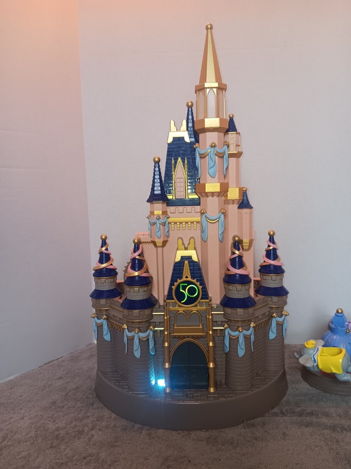 Disney Cinderella Castle Light Up Play Set – Walt Disney World 50th ...