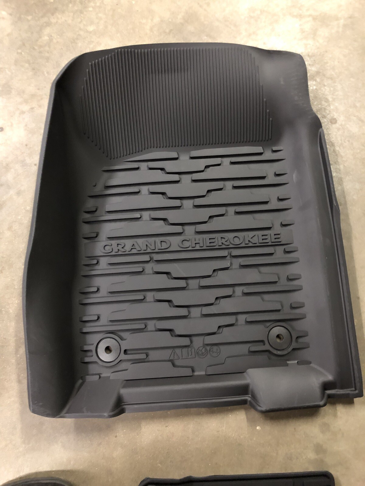 2016-2022 Jeep Grand Cherokee WK Rubber All Weather Slush Mat ...