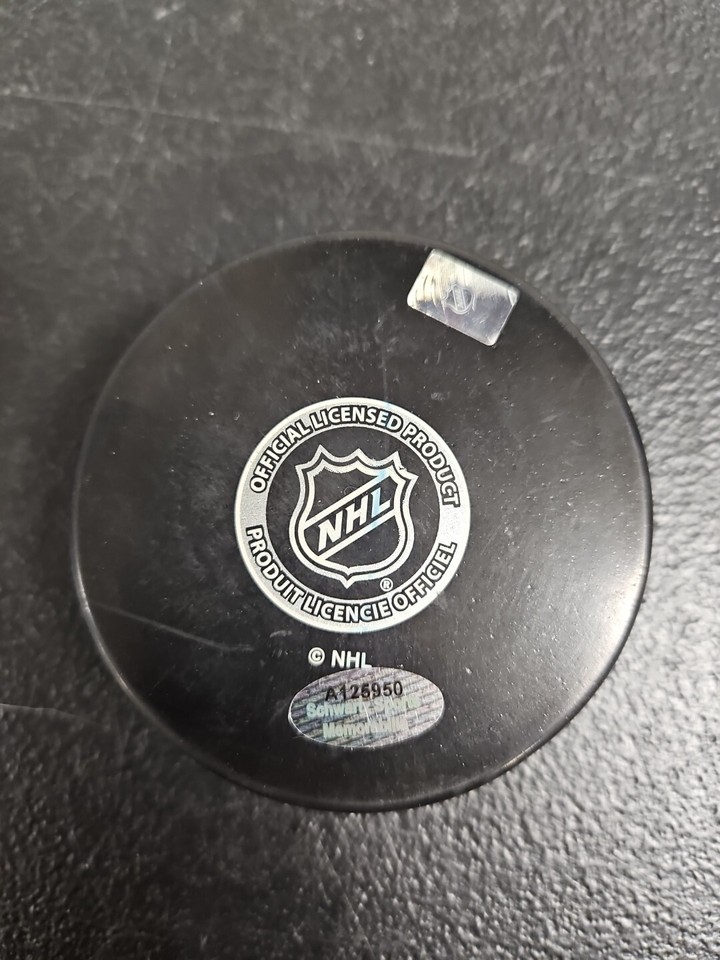 ANDREW SHAW SIGNED CHICAGO BLACKHAWKS LICENSED LOGO HOCKEY PUCK A125950 ...