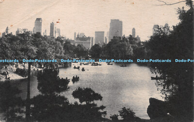 R236968 New York N Y Central Park Boat lake at dusk Carswell Pix 210A ...