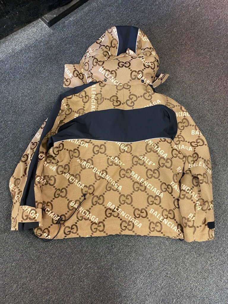 Gucci & Balenciaga The Hacker Project Jacket Beige/Eb… - Gem