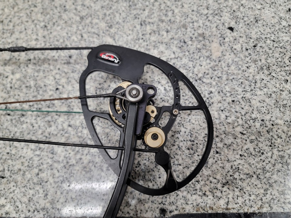 Bowtech BT-X Right Handed Compound Bow, 60lb 28" Draw a-x | eBay