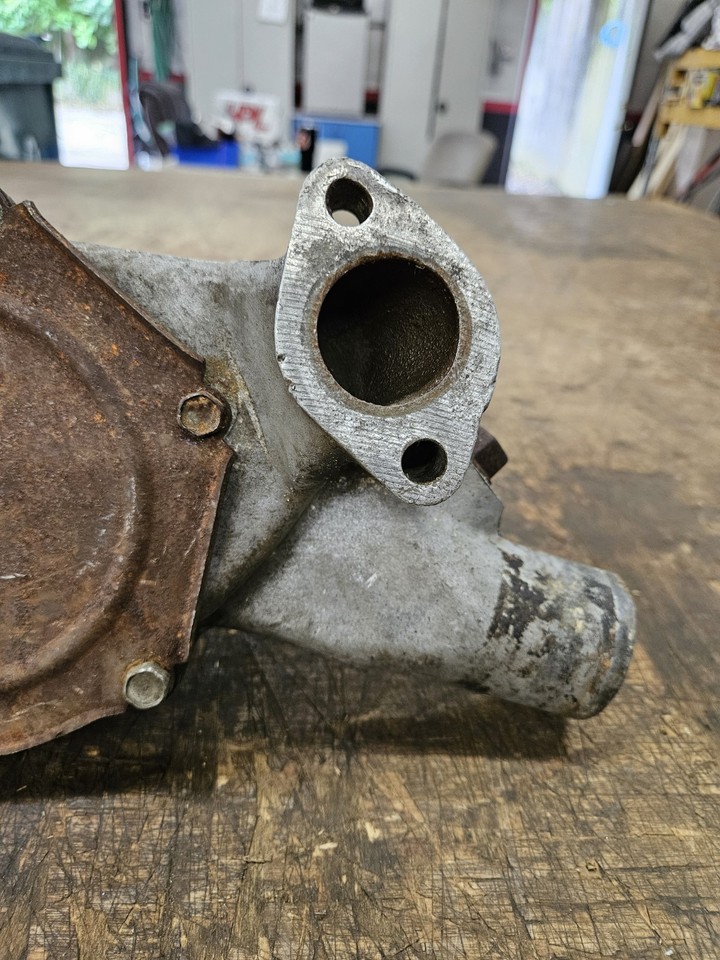 OEM Big Block Chevy BBC Aluminum Water Pump 3975928 396 427 454 ...