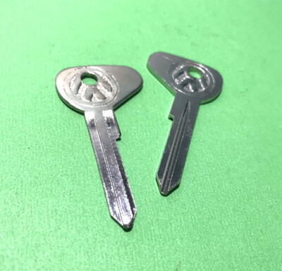 2x Key Blank Uncut Fits Volkswagen Beetle Bug 1967 1968 1969 1970 67-70 ...