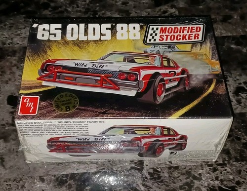 AMT 65 Olds 88 Modified Stocker 1/25 Model Kit Ltd Ed Vintage Series ...