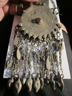 MOROCCAN HANDCRAFTED PENDANT WITH BRACELET CHAIN 7 1/2"- HEAVY METAL ...