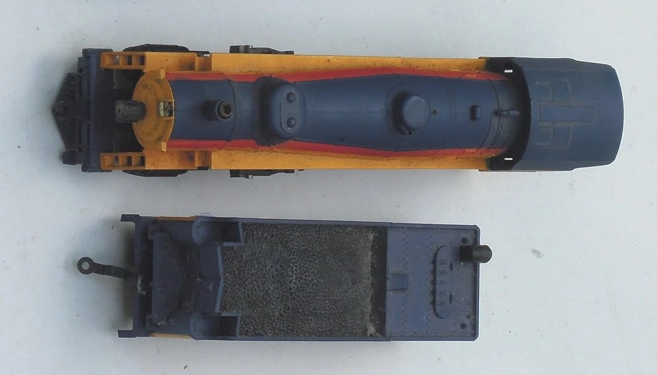 HO IHC/Mehano 2-8-2 CHESSIE SYSTEM, C&O 4301 STEAM ENGINE LOCOMOTIVE | eBay