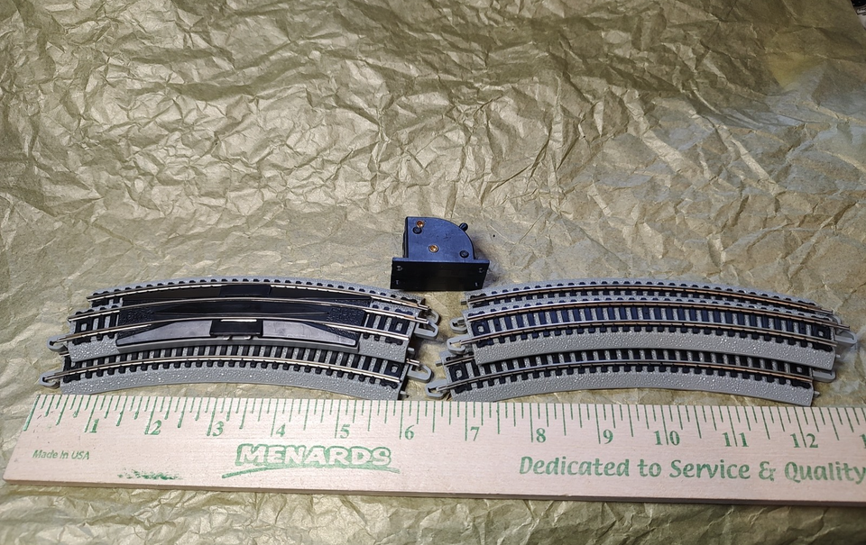 N SCALE BACHMANN Lot 44802 11:25R TERMINAL RERAILER EZ TRACK 5 Curved ...