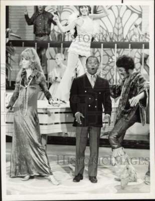 Press Photo "Rowan and Martin's Laugh-In" TV Show Scene - kfp13470 | eBay