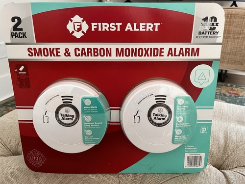 First Alert Smoke & Carbon Monoxide Alarm with Voice and Location ...