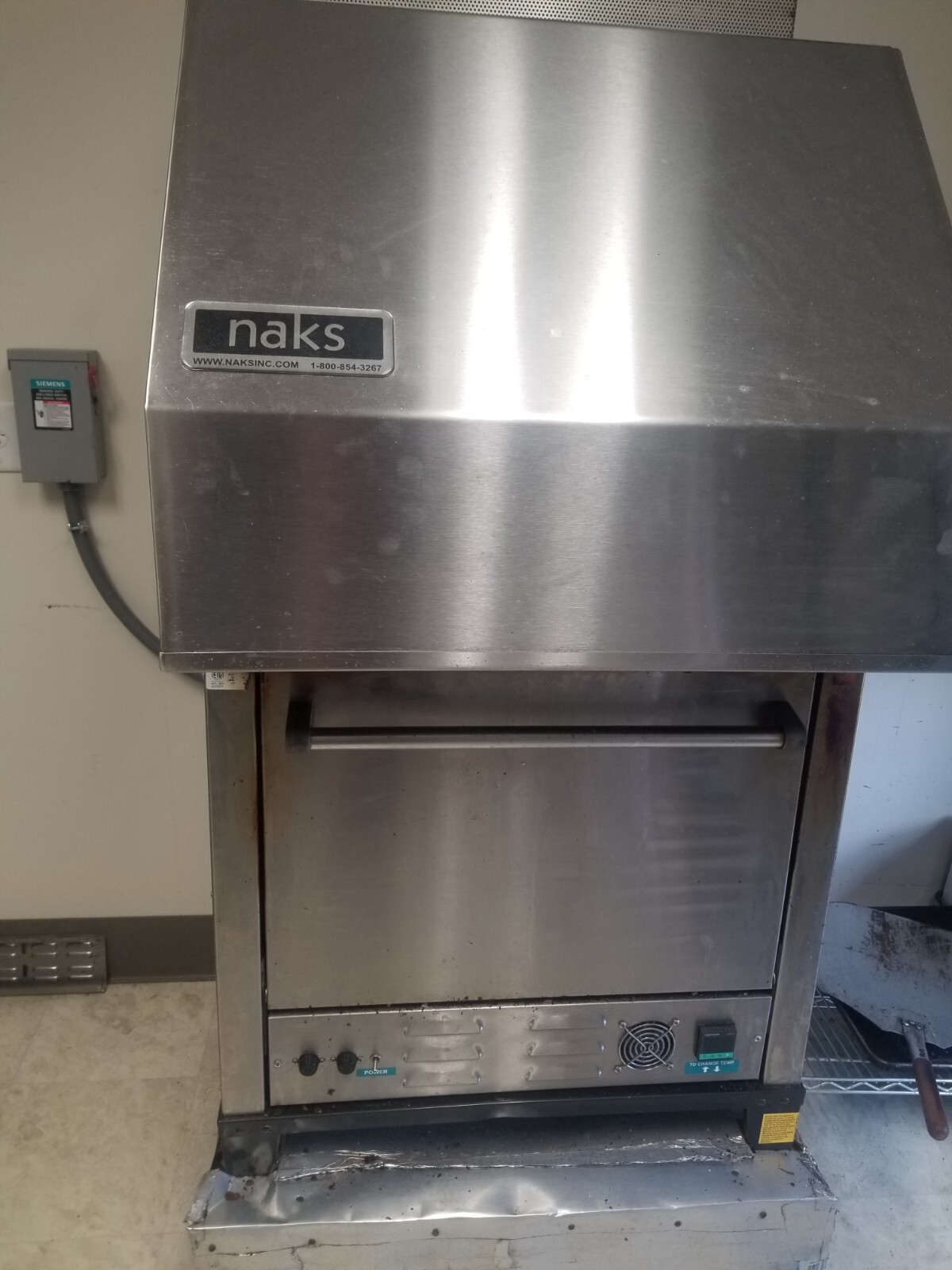 NAKS Commercial Pizza Oven purchased via Hoodmart. Ventless. Excellent ...