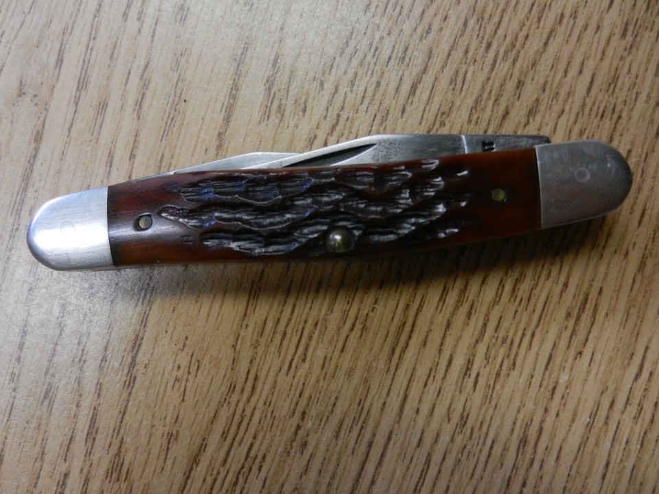 1998 Case XX 2 Dot Muskrat CV Pocket Knife 3 7/8" Closed Red Bone Good ...