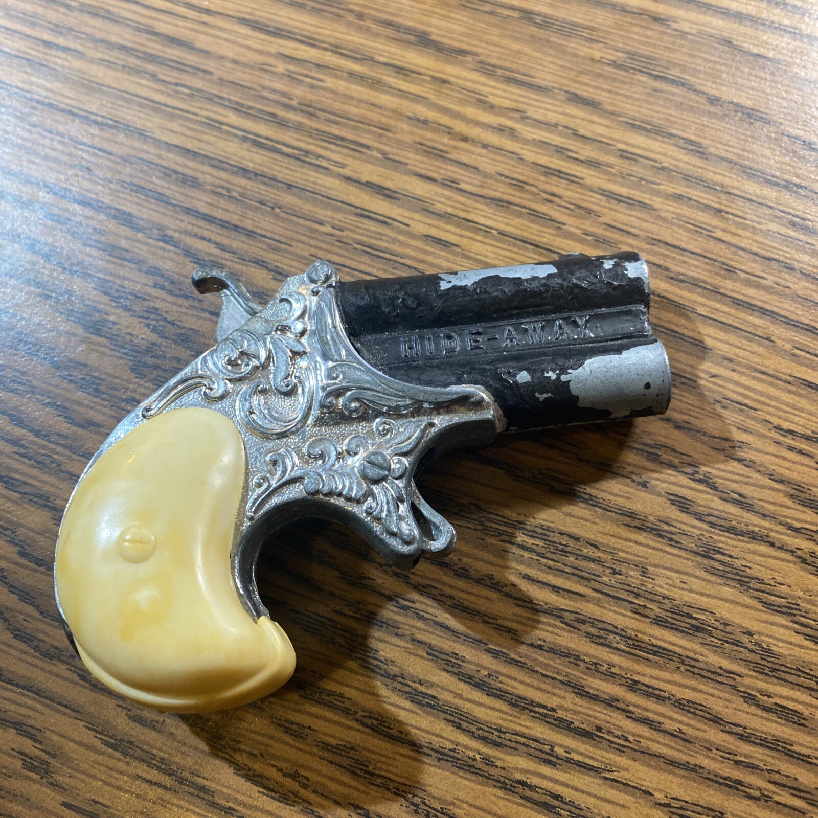 VINTAGE DERRINGER CAP GUN RARE COOPER COLOR HIDE-AWAY TOY 1970's | eBay
