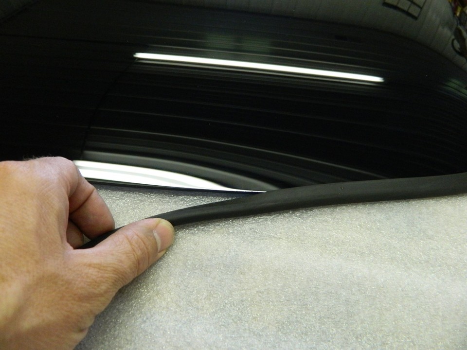 #R2- C4 Corvette Roof Targa Top Panel Replacement Edge Trim Rubber ...